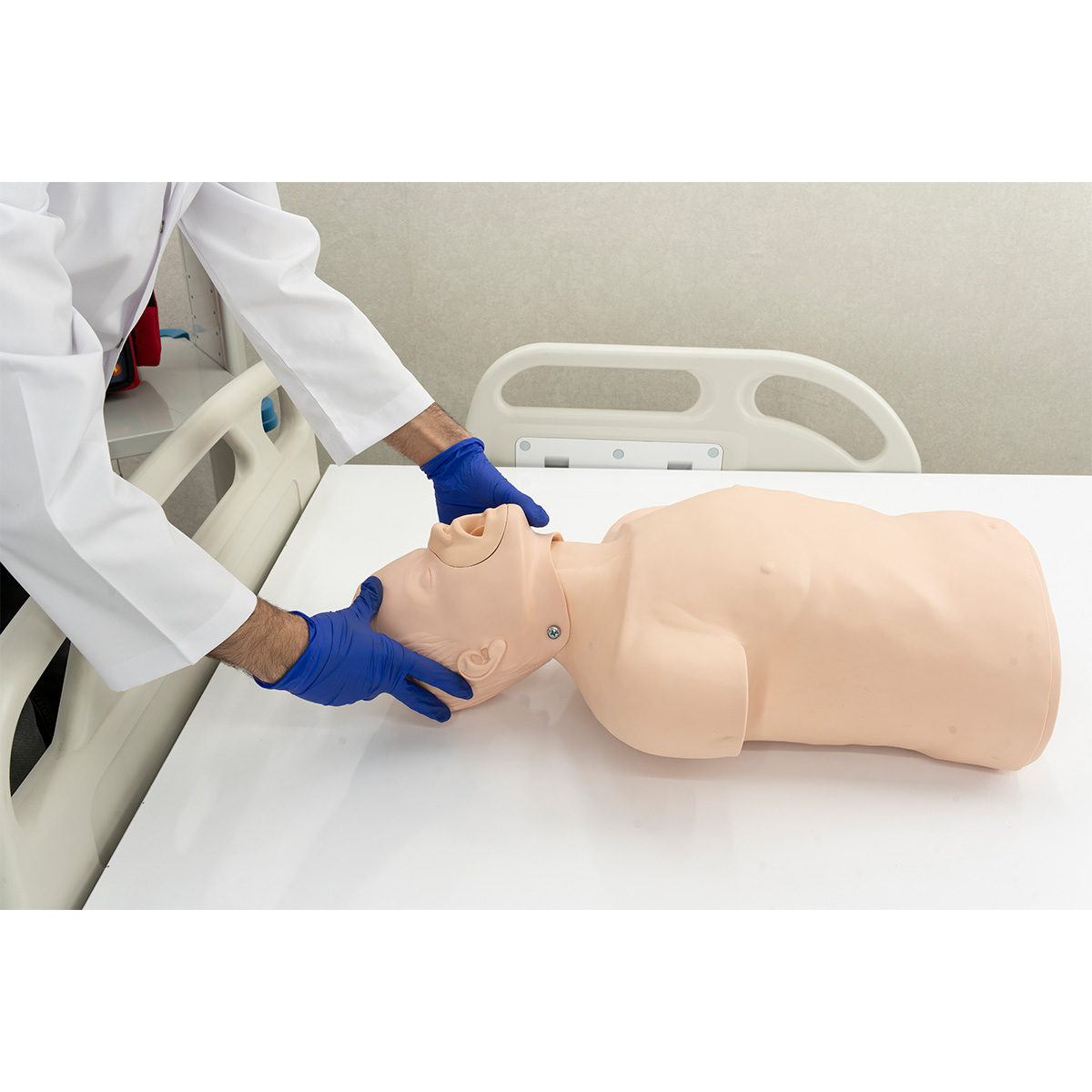 CPR AND OBSTRUCTION TRAINING SIMULATOR - SIM-MOD